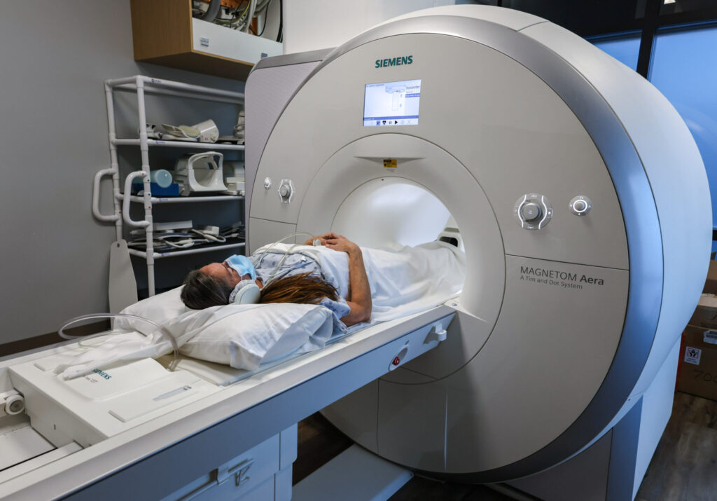 Our MRI Machines - TRA Medical Imaging